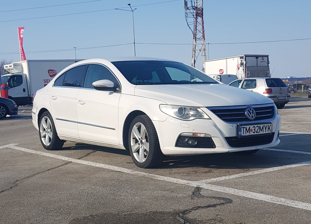 2012 Volkswagen Passat CC in Romania under 241,000 Miles | CarAgencia