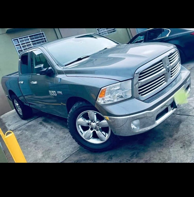 2013 Dodge Ram 3 under 93,000 Miles | CarAgencia