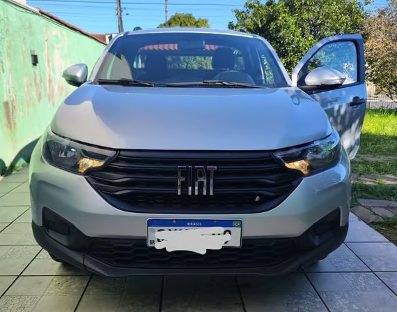 2024 Fiat Strada 2 under 27,000 Miles | CarAgencia
