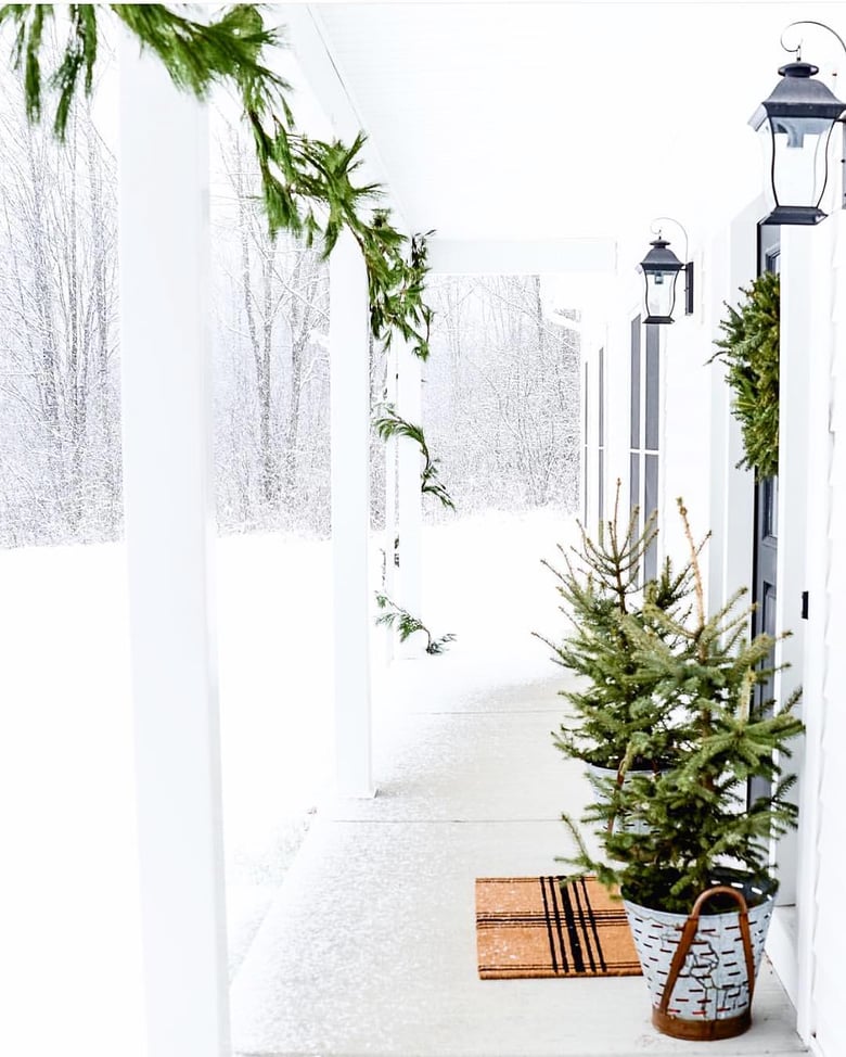 Winter Porch Decorating Ideas | Layla Grayce
