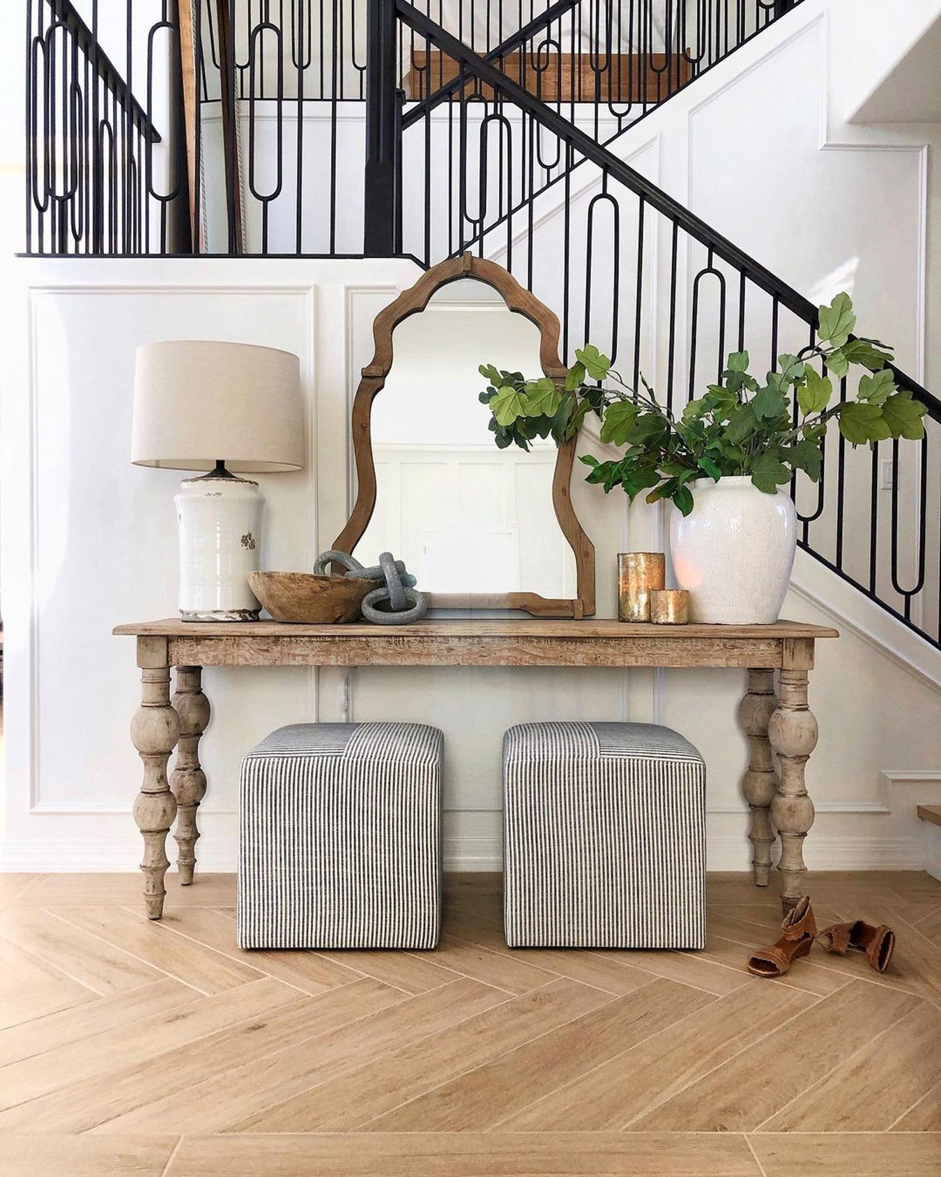 Top Tips for Styling an Entryway Table | Layla Grayce