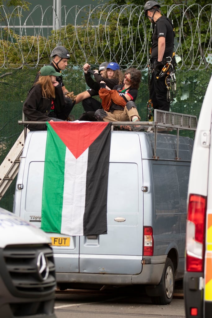 Pro Palestine protesters target Leonardo with van - The Edinburgh Reporter
