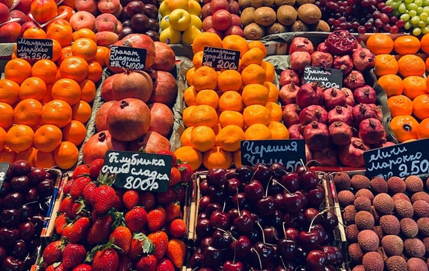 Fresh Vs. Frozen Fruit: Which Is Better For Longevity? - Longevity LIVE