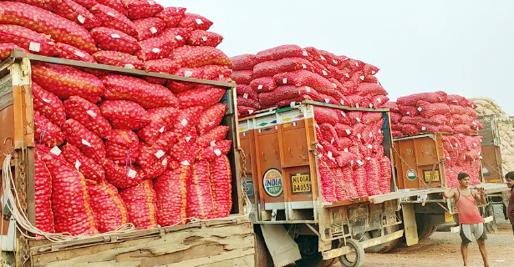 India allows onion exports to Bangladesh