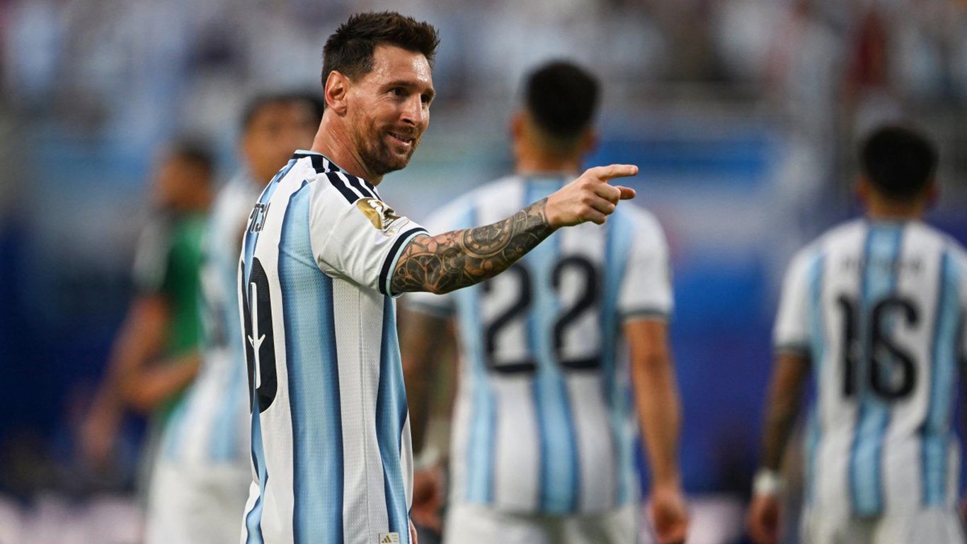 Messi delivers magical hat-trick, sets new World Cup record