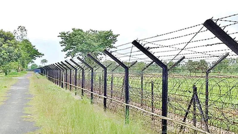 BGB foiled BSF's push-in attempt through Rokonpur border in Chapai