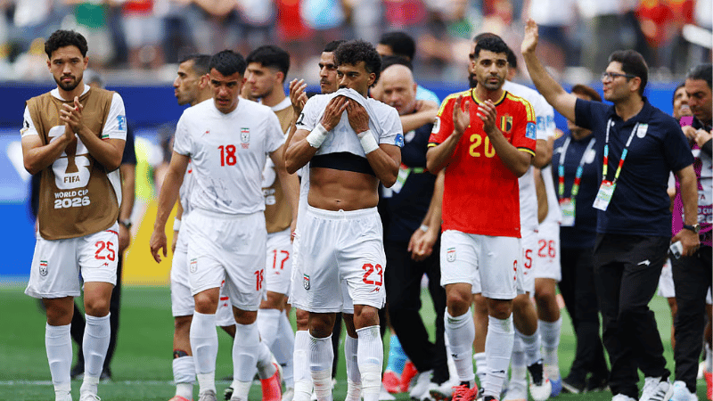Iran leave peace message in dressing room with a red-ink tribute t