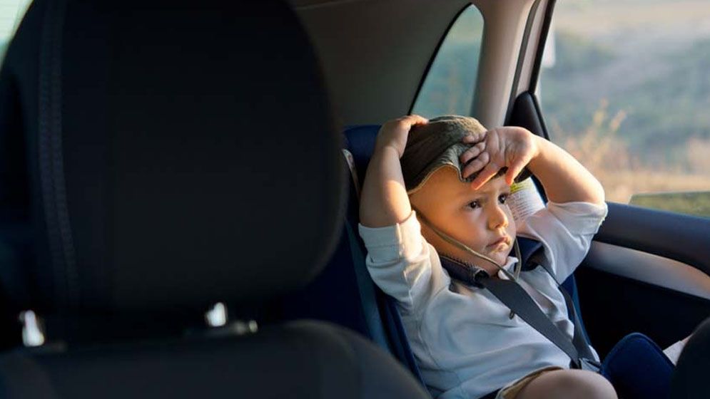 Kuwait to impose fine, jail for leaving kids in cars