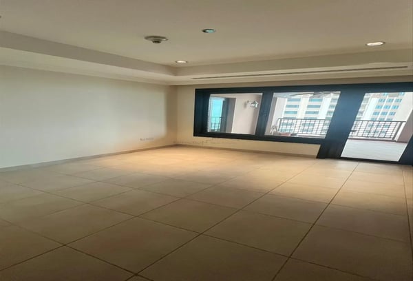 Apartments for Rent in Tower 7 (Ferrari Tower), Porto Arabia, The Pearl ...