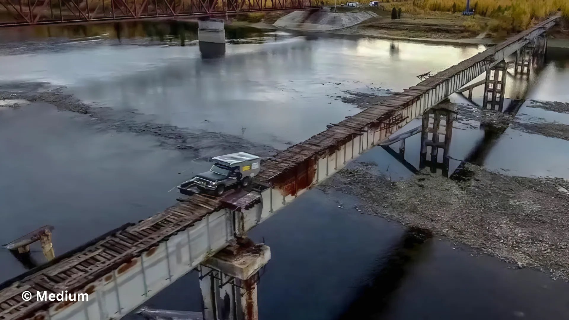 10 Most Dangerous Bridges In The World - WanuViral