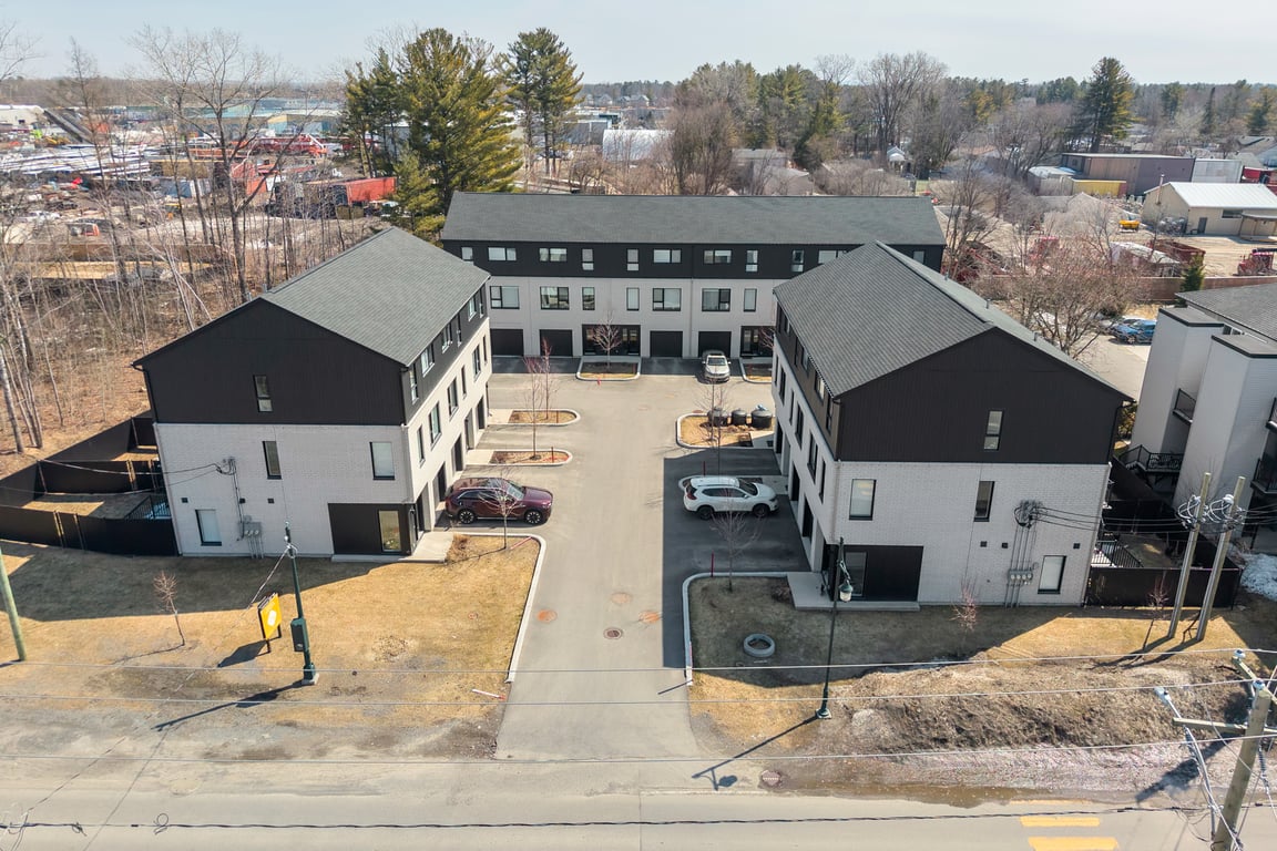 852 - 874 St-François, Terrebonne | PMML