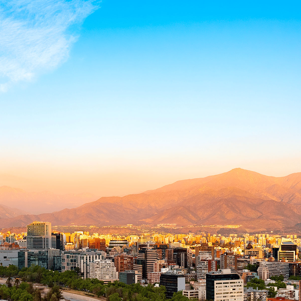 Reliable Santiago Airport Transfers (SCL) with Transfeero