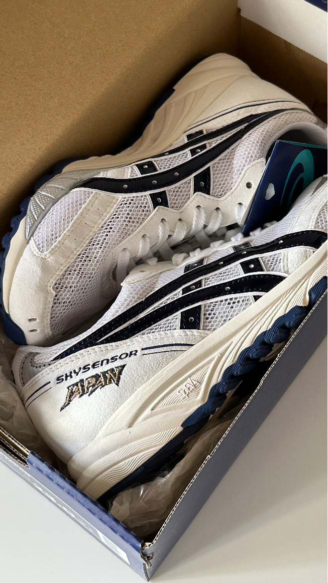 ASICS SKYSENSOR JAPAN Running Shoes | Buyandship Hong Kong