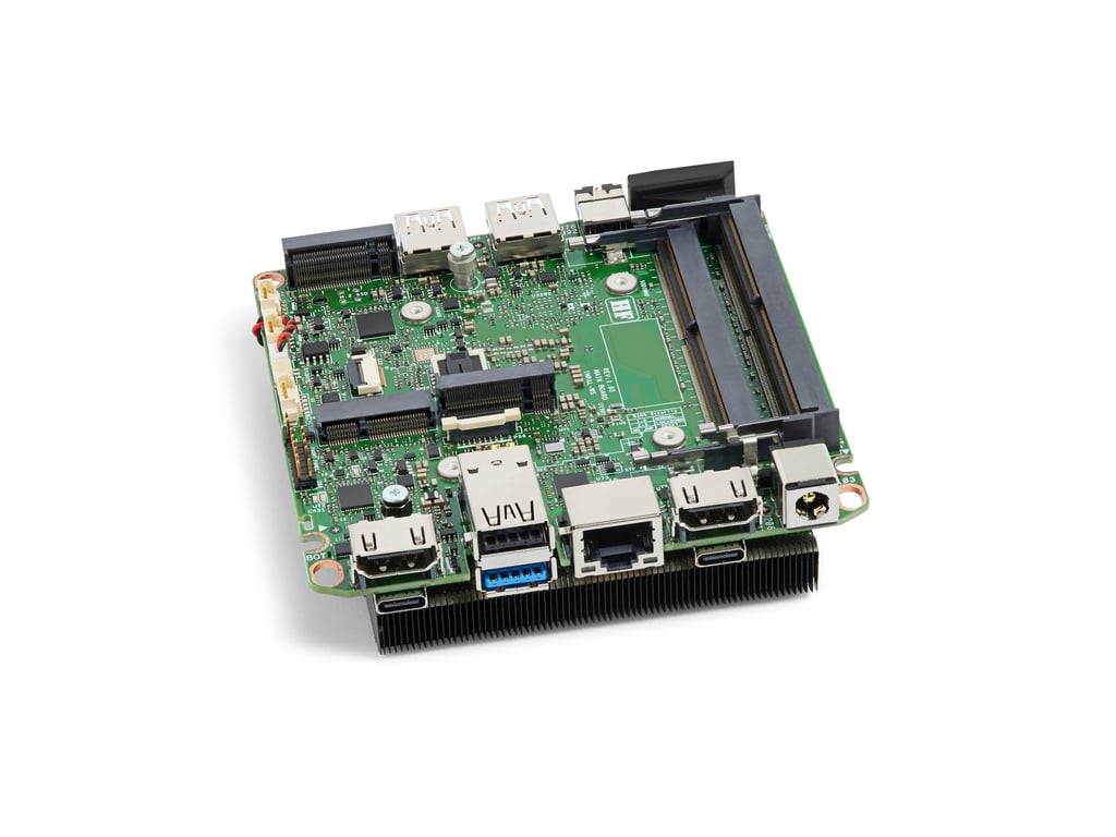 Intel NUC 12 Pro Board NUC12WSBi3 Intel SoC NA (CPU intégré) UCFF - Intel