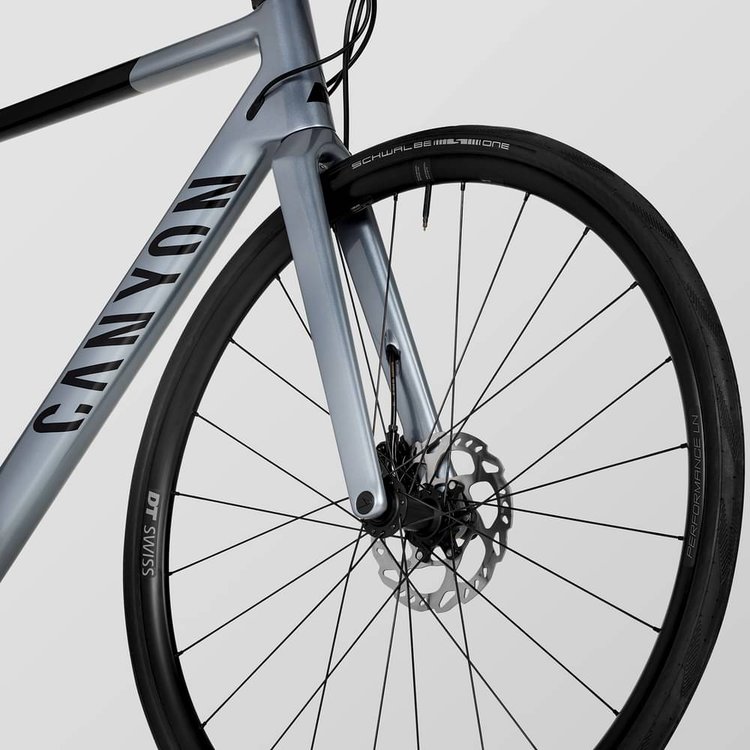 CANYON ULTIMATE CF SL 7 2025 - Review, Weight & Price