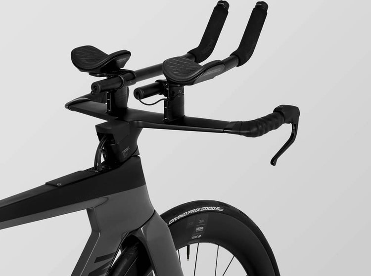 CANYON SPEEDMAX CF 7 DI2 2025 - Review, Test & Price