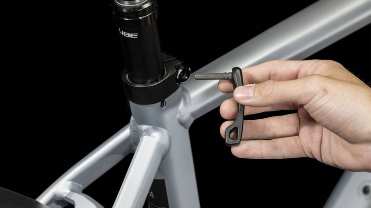 CUBE NURIDE HYBRID, EXC 625 ALLROAD 2022 - Test, Recensioni e Prezzo