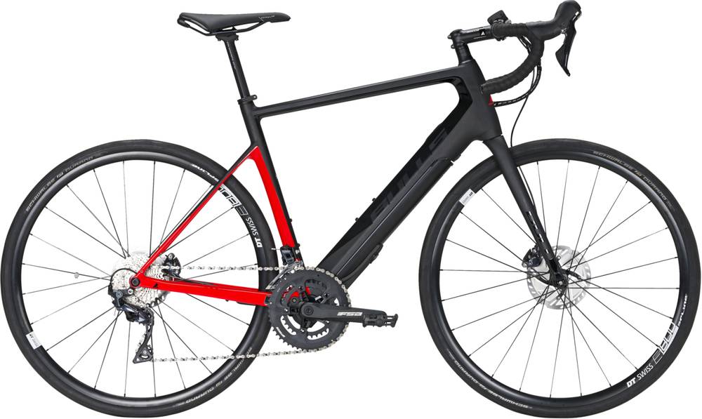 Test et avis du Vélo de route électrique BULLS Alpine Hawk EVO Carbon ...