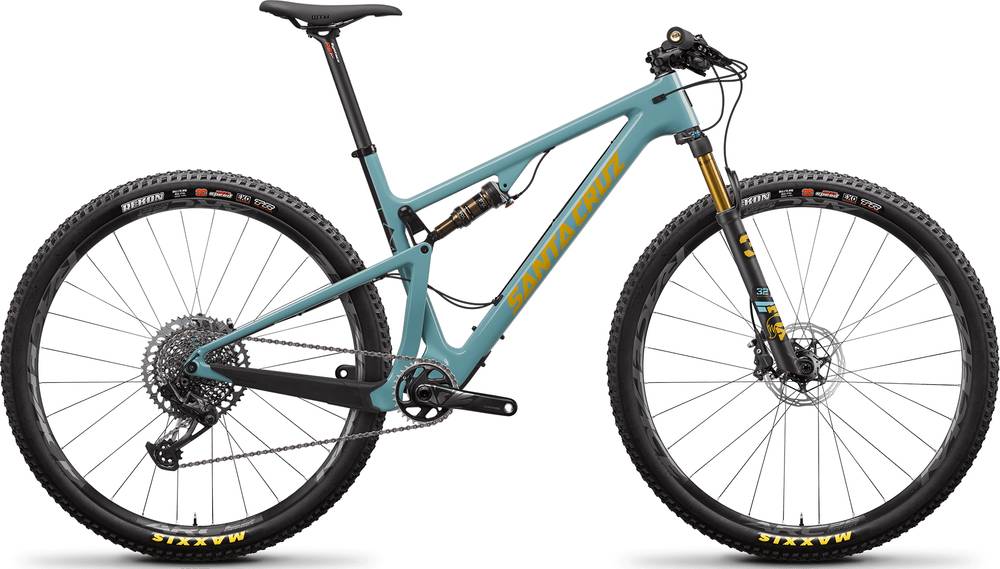 SANTA CRUZ BLUR X01 / CARBON CC / 29 - Review, Test & Price