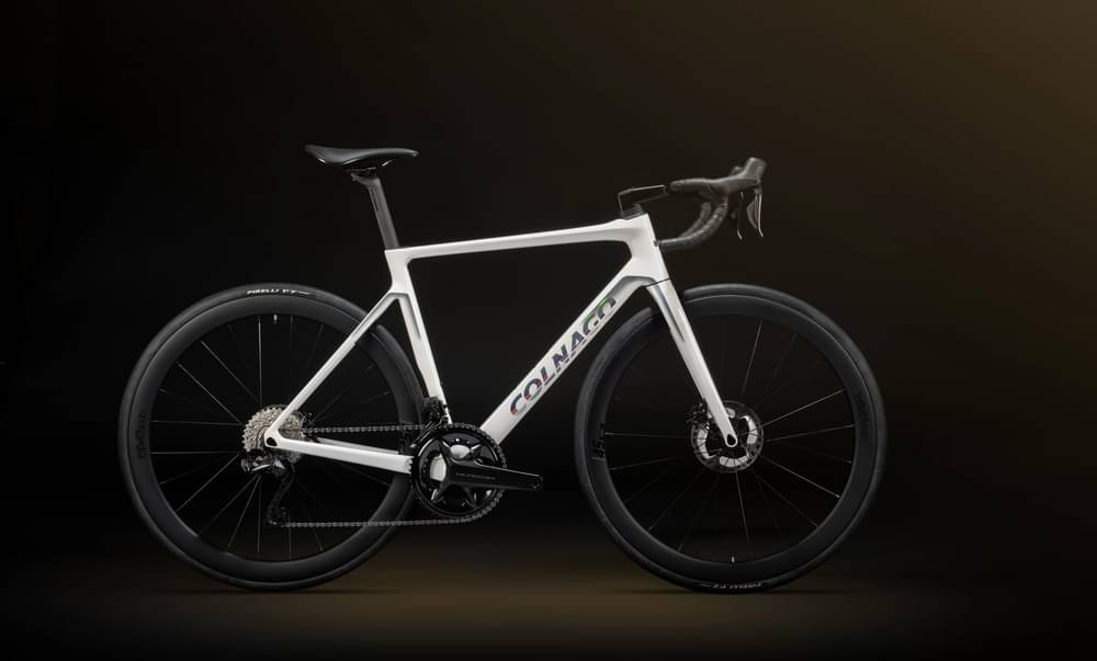 COLNAGO V4 SHIMANO ULTEGRA DI2 2025 - Review, Test & Price