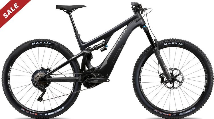 PIVOT SHUTTLE RACE XT (2020) | Test, Opiniones y Precio