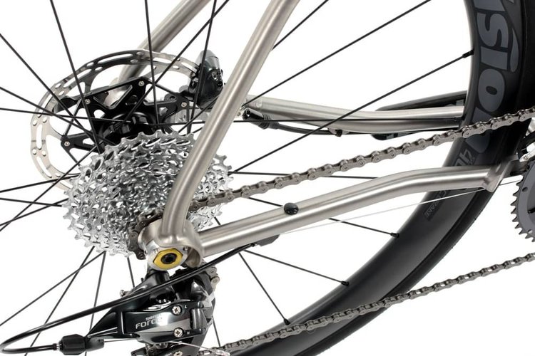 LYNSKEY R300 SRAM FORCE ETAP AXS 2021 - Test, Recensioni e Prezzo