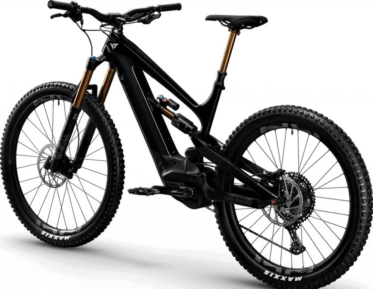 YT INDUSTRIES DECOY PRO RACE 2021 - Review, Test & Price