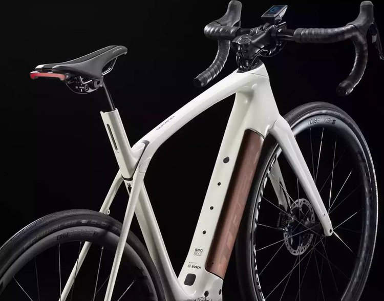 TREK DOMANE+ HP 7 2020 - Test, Reviews & Prijs