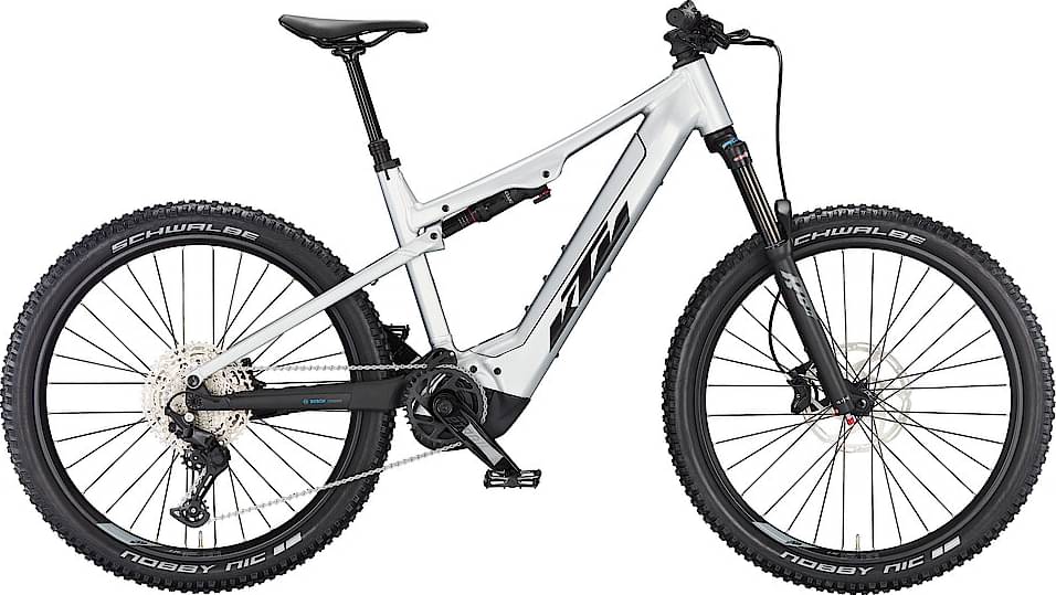 KTM MACINA LYCAN 772 2023 - Review, Specs & Price