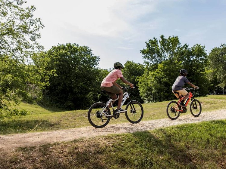 SCHWINN HEALY RIDGE ELECTRIC BIKE 2023 - Review, Specs & Price