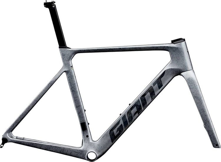 GIANT PROPEL ADVANCED PRO FRAMESET 2025 - Review, Test & Price
