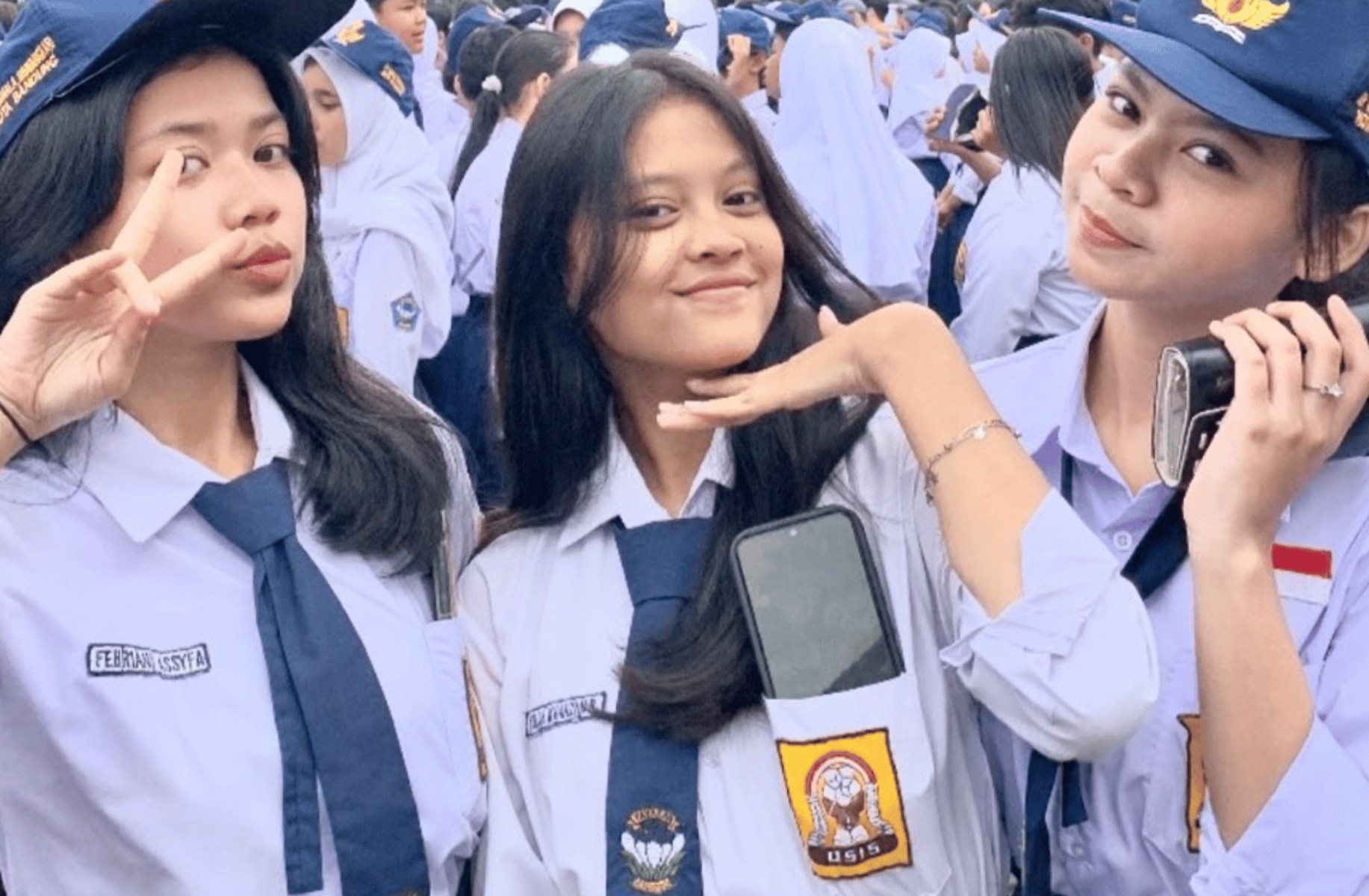 Girl Best Friends Dopple Ai