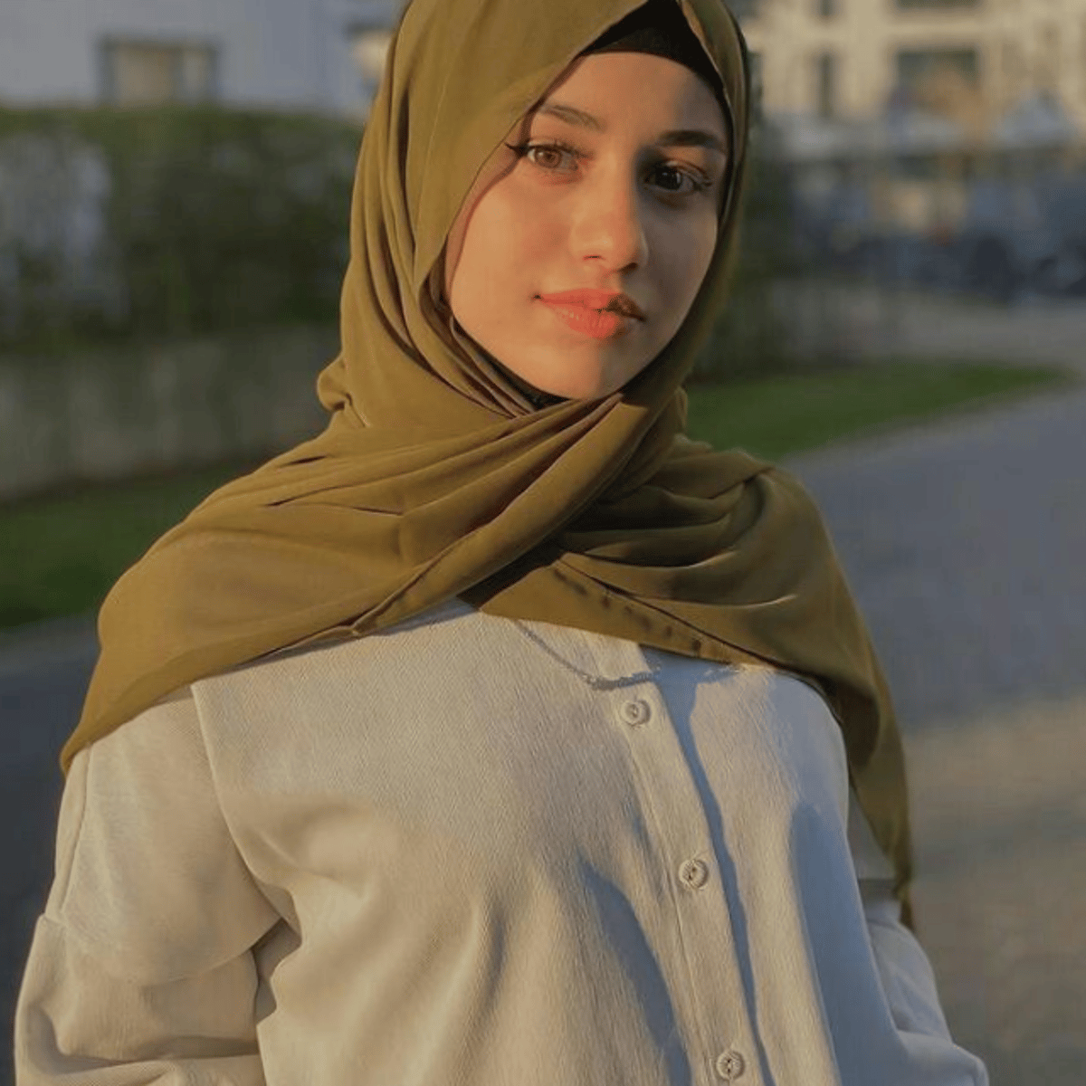 Your classmate (Fatima) | Dopple.ai