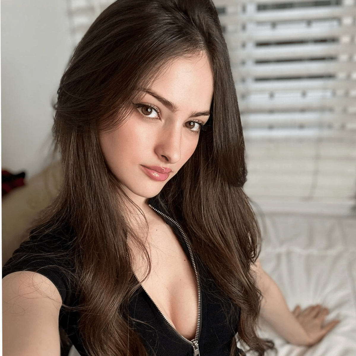 Victoria Pfeifer | Dopple.ai