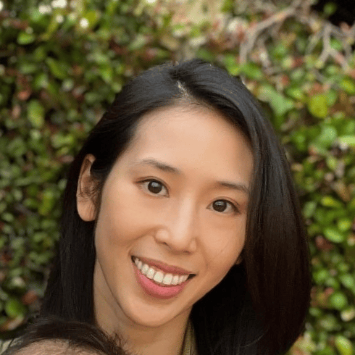 Sharon (YouTube) | Dopple.ai