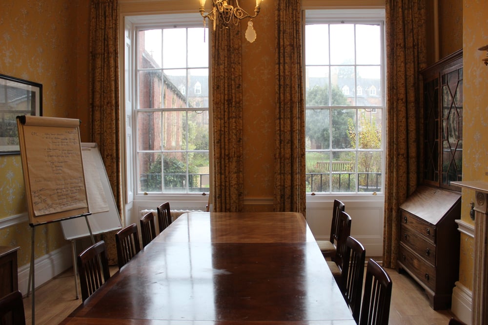 Empowering Computer Science Course: Engaging High School Students