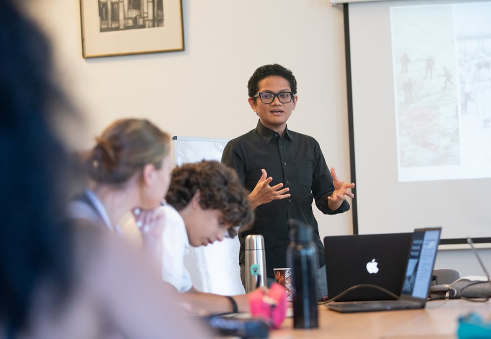 Exceptional Pre-College International Relations Program for Teenagers ...