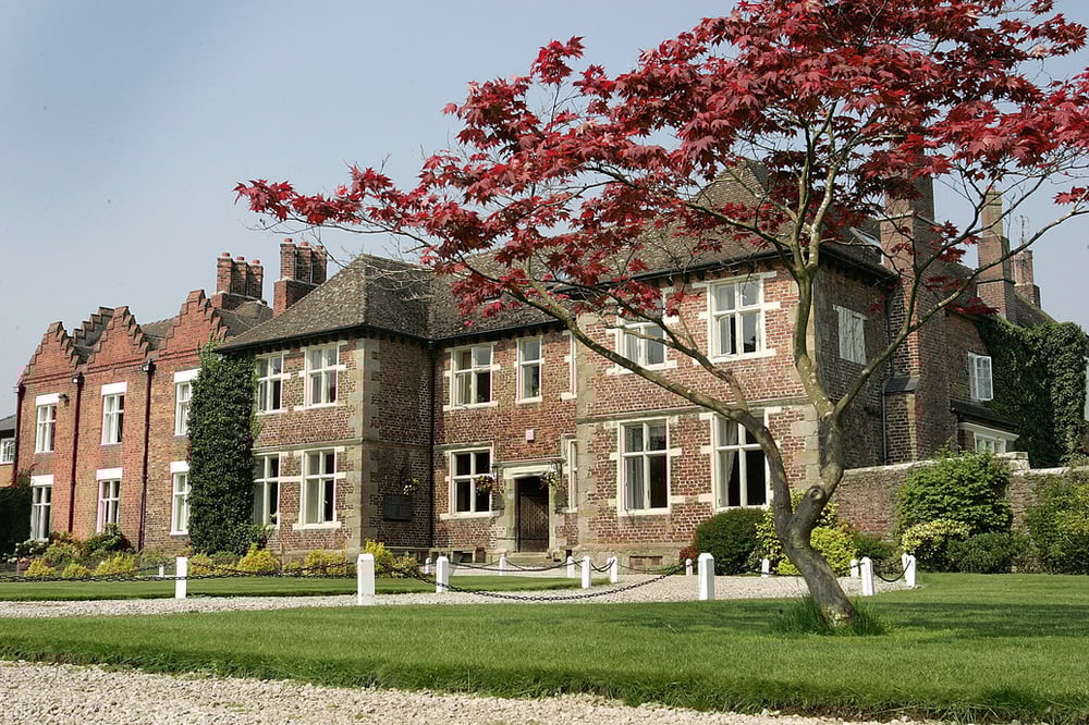 Parent and Child Summer Camp in UK at Moreton Hall | Best Parents