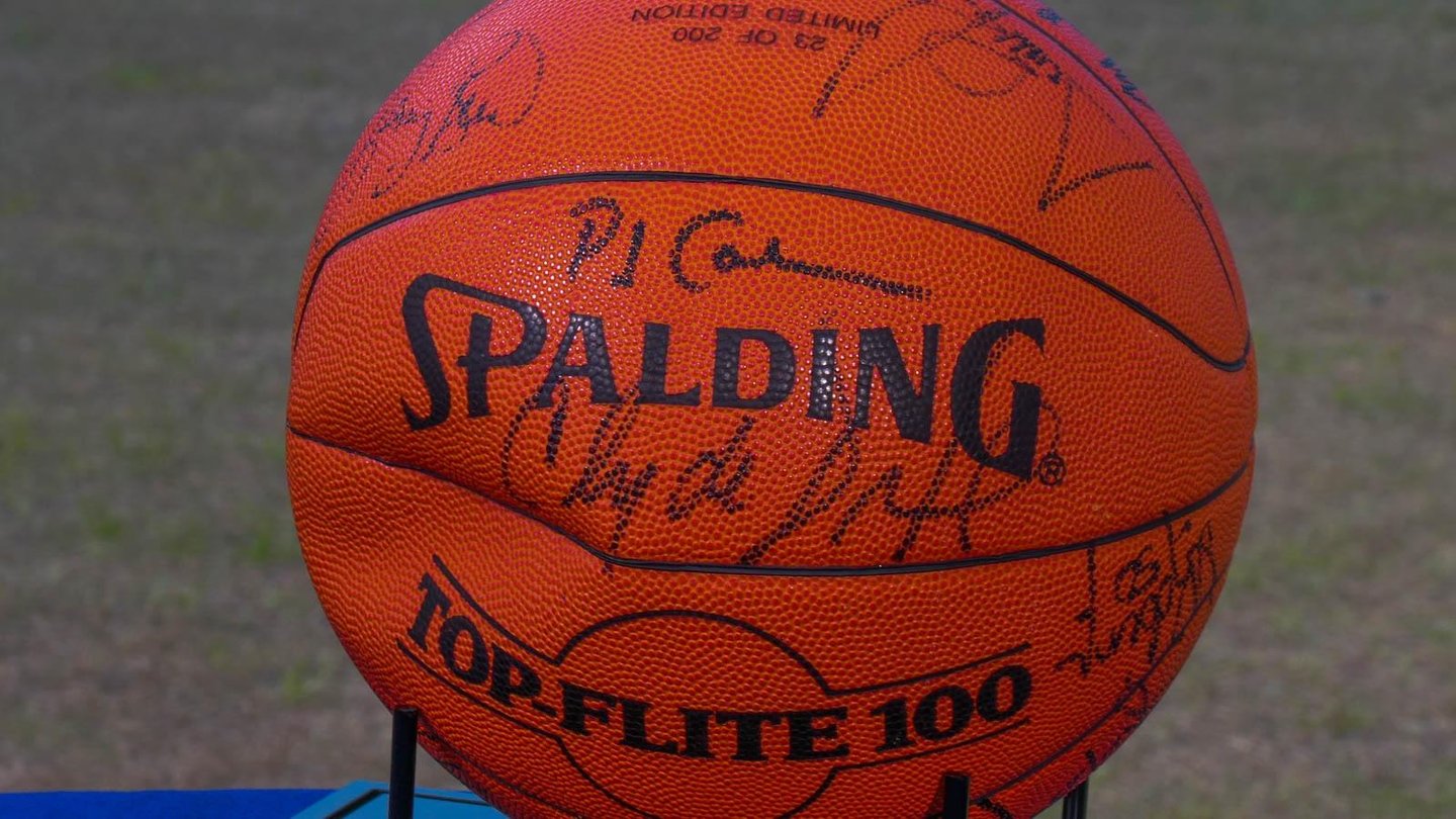Appraisal: 1992 Tournament of the Americas “Dream Team” Signed Ball – WABE