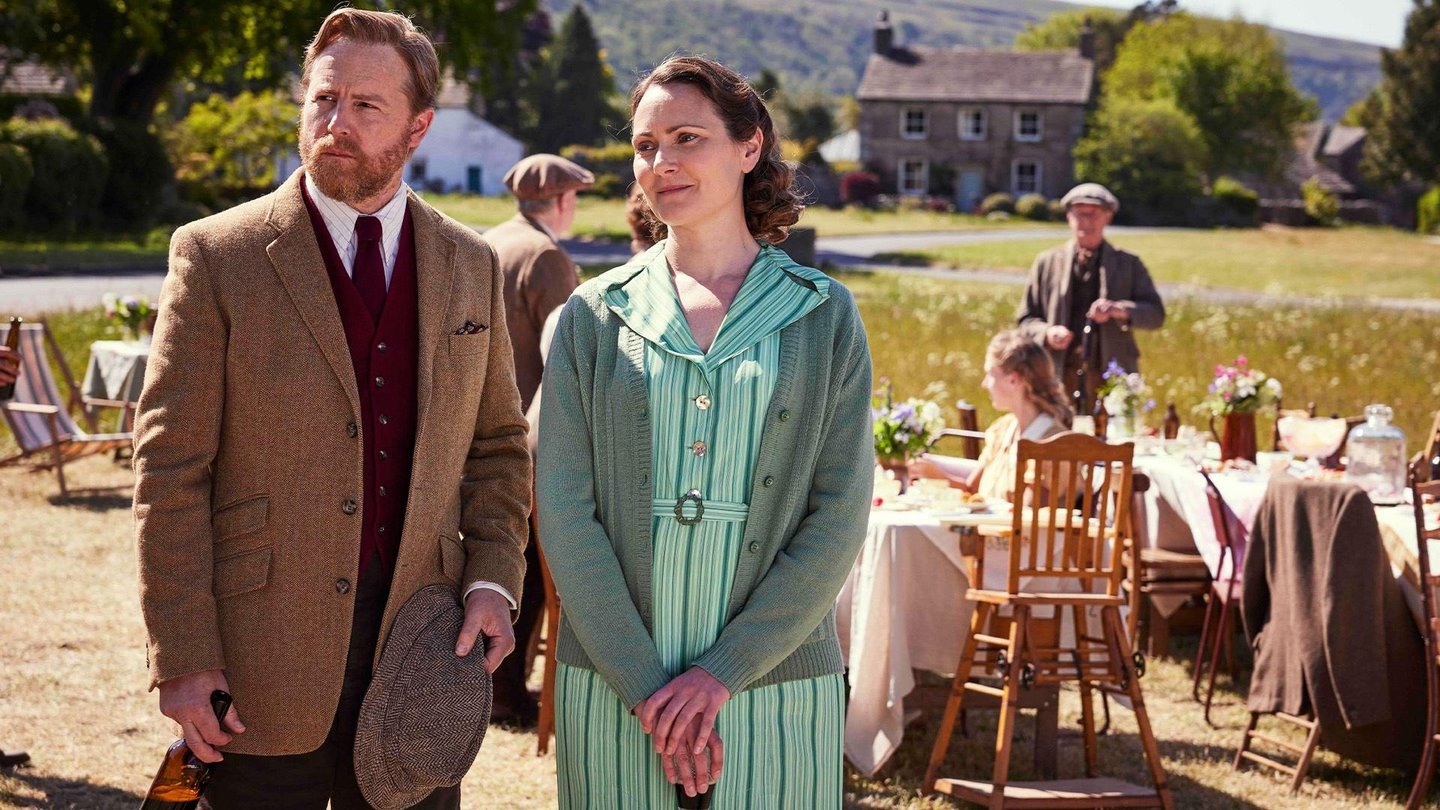 Episode 6: Our Hearts Are Full – WABE