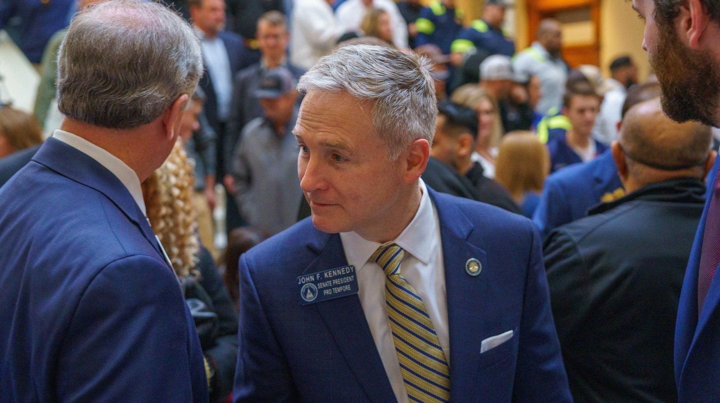 Six candidates sign up to run for middle Georgia state Senate seat – WABE