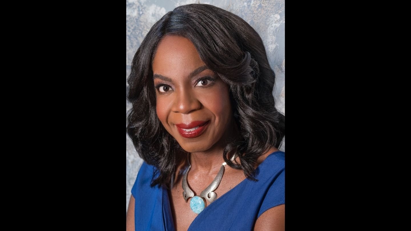 SITE | Weekly comedy round-up | Author Edda Fields-Black | Solid State Radio | “Caminos ...