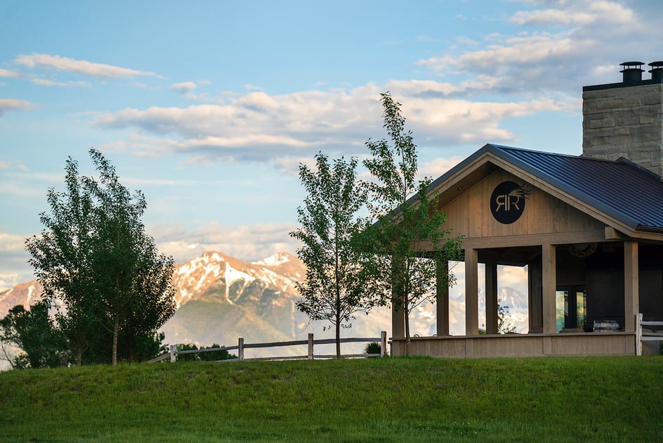 This Is Montana’s Most Luxurious Fly Fishing River Lodge - Hotels Above ...