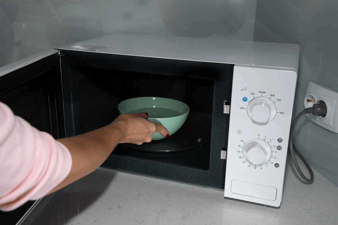 Everything You Need To Know About The Proper Microwave Cleaning