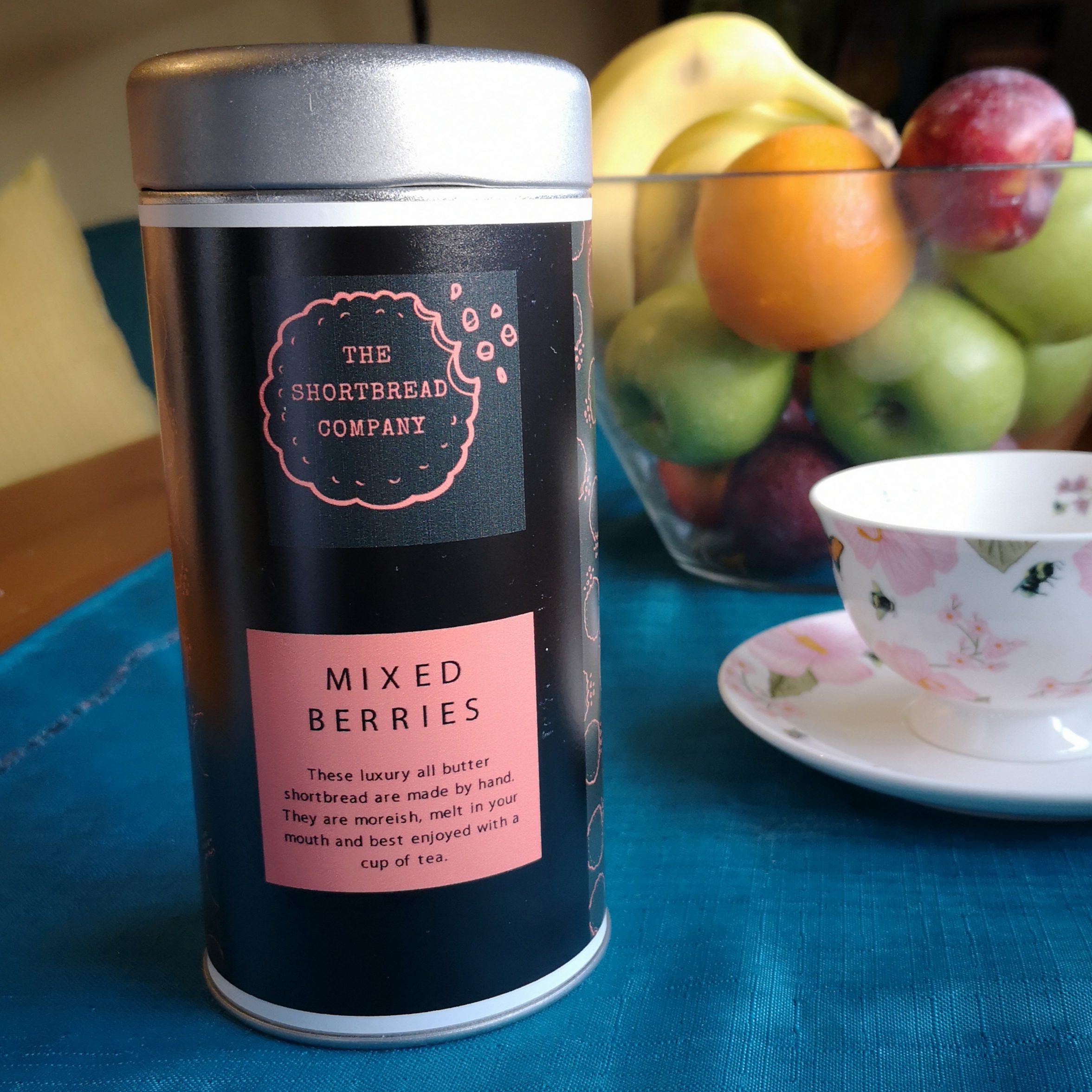 Luxury Mixed Berries Shortbread | Wakuda