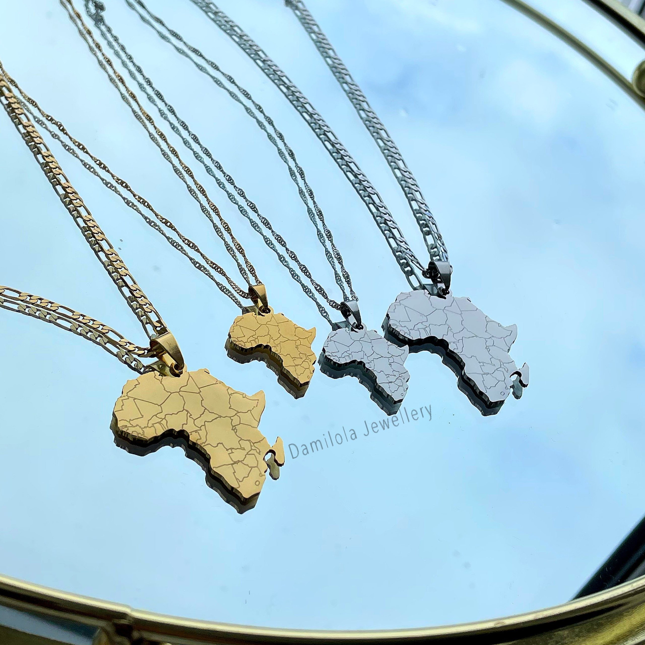 Mini Africa Necklace ‘Isokan’ – Gold/Silver – Wakuda