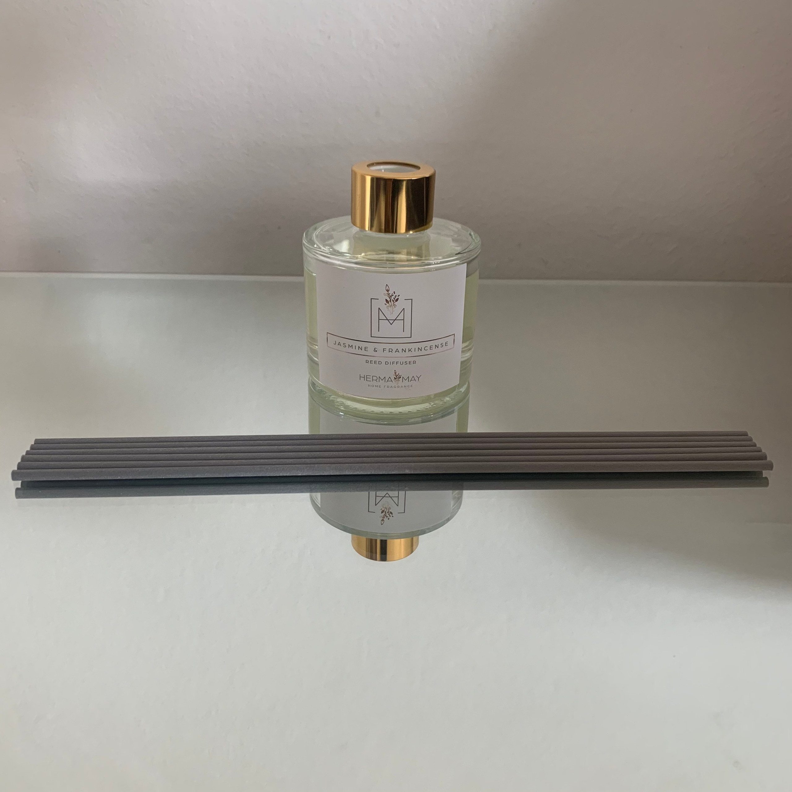 Jasmine & Frankincense Reed Diffuser | Wakuda