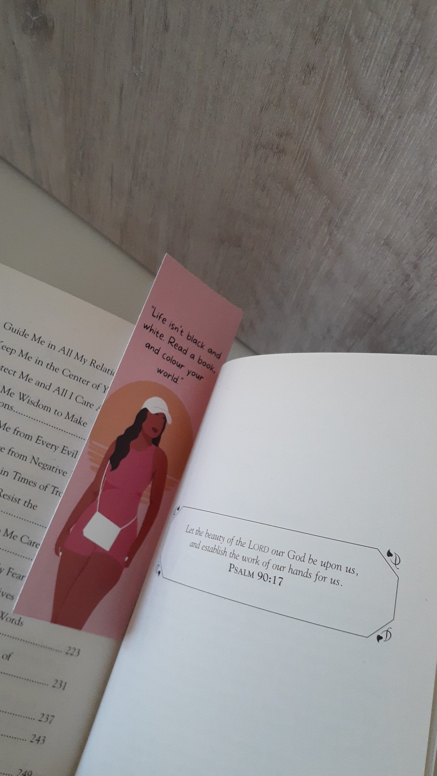 Colour Me Pink Bookmarks | Wakuda