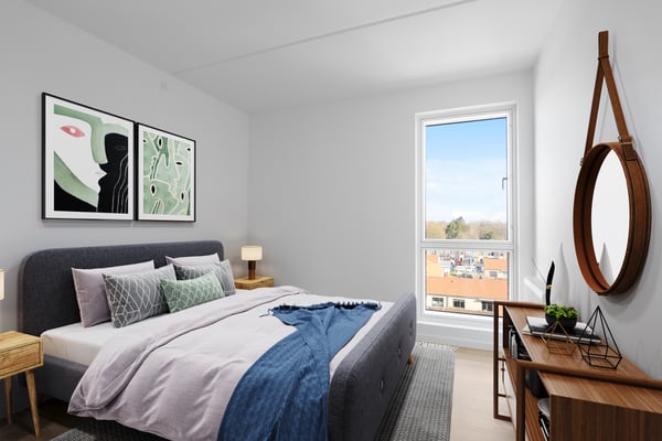 Bright and spacious 3-room apartment with balcony and elevator - 92 m² ...