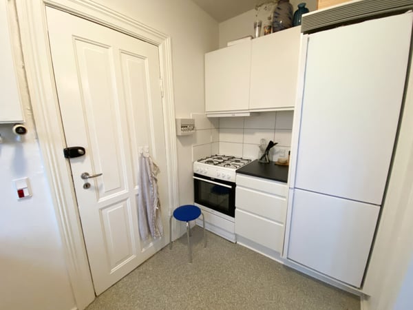 Bright and modernised 2-room apartment in Aalborg city centre - 582 m² ...